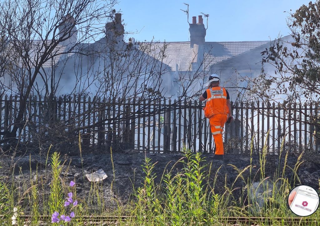 Breaking News: Homes Evacuated as Large Fire sweeps across gardens ...