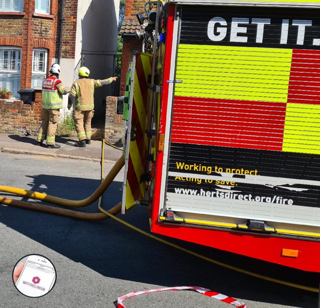 Breaking News: Homes Evacuated as Large Fire sweeps across gardens ...